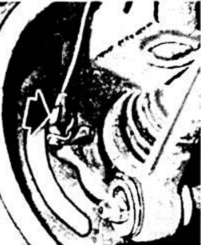 Removal and installation wheel speed sensors (Audi 100 C3, 1982-1990 ...